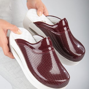 Orthopedic Nurse Clogs, Maroon Medical Slippers, Comfortable Nursing ...