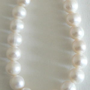 SALE 15inch 8-9mm Natural Freshwater Pearl Beads Round Potato Ivory ...