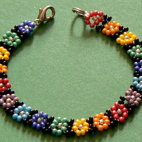 Beaded Daisy Chain - Etsy