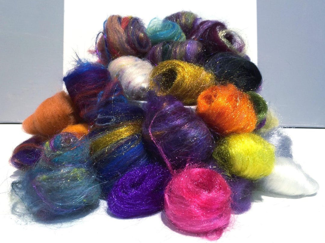 Fiber Fun Pack: Multi-color Wool Roving, Batt Remnants for Felting ...