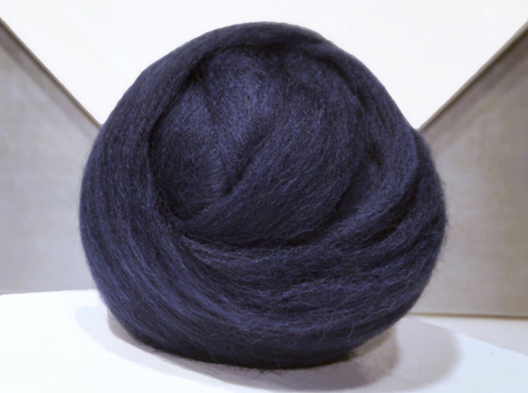 Midnight Blue Merino Wool Top: Felting & Spinning Fiber (1 Oz) - Etsy