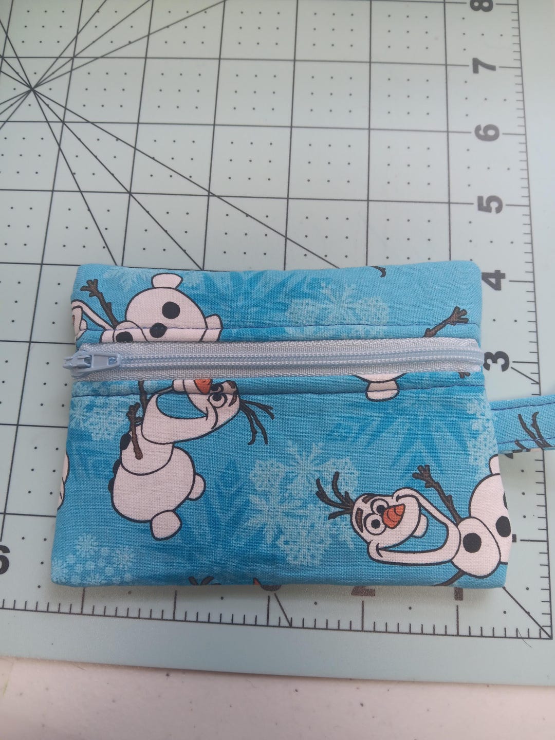 Olaf Frozen Themed Keychain Wallet/ Coin Purse - Etsy