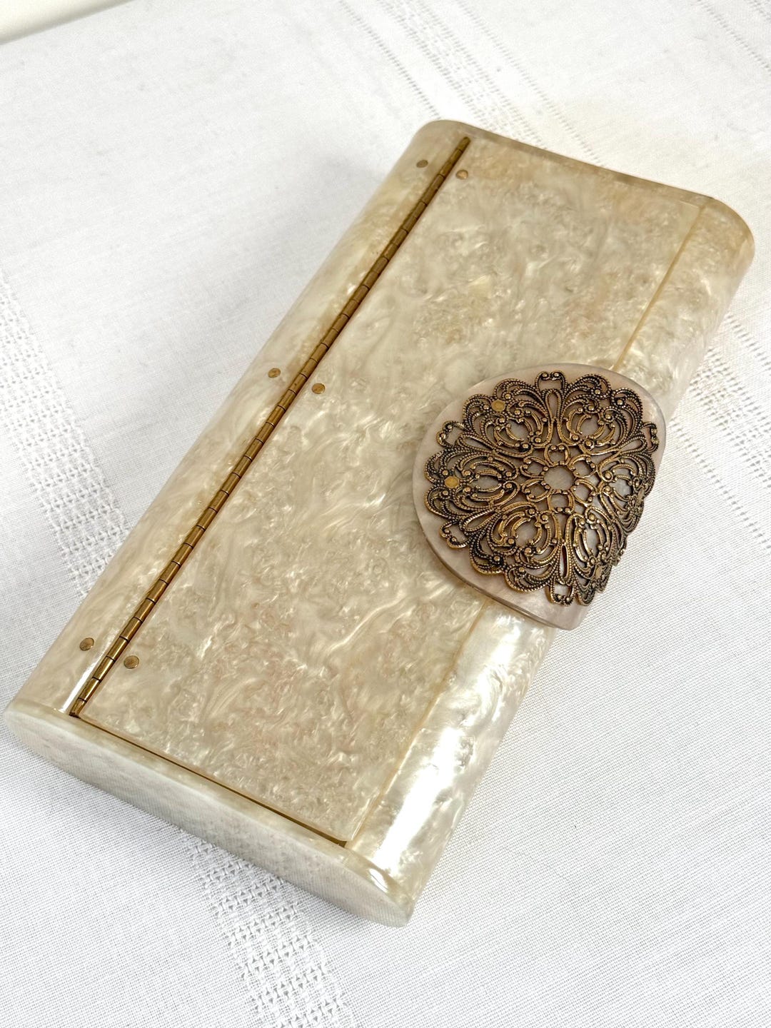 Vintage 1950s Wilardy Ivory Marbled Lucite Clutch Purse, Brass Clasp ...