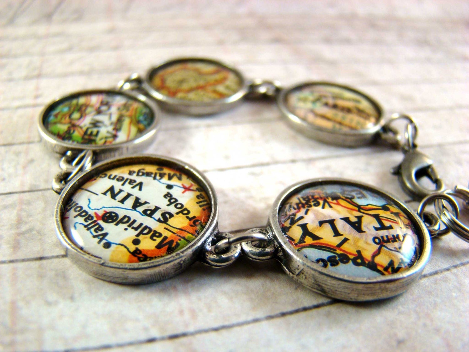 Map Charm Bracelet I Love You Around the World and Back - Etsy