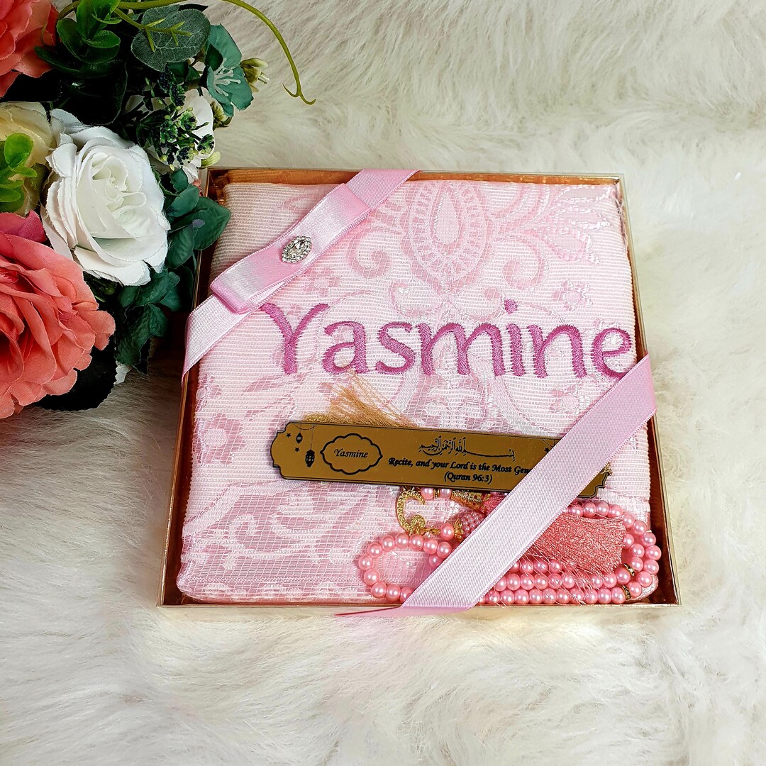 Pink Prayer Mat Quran Yaseen Gift Set Islamic Prayer Rugs Great Ramadan ...