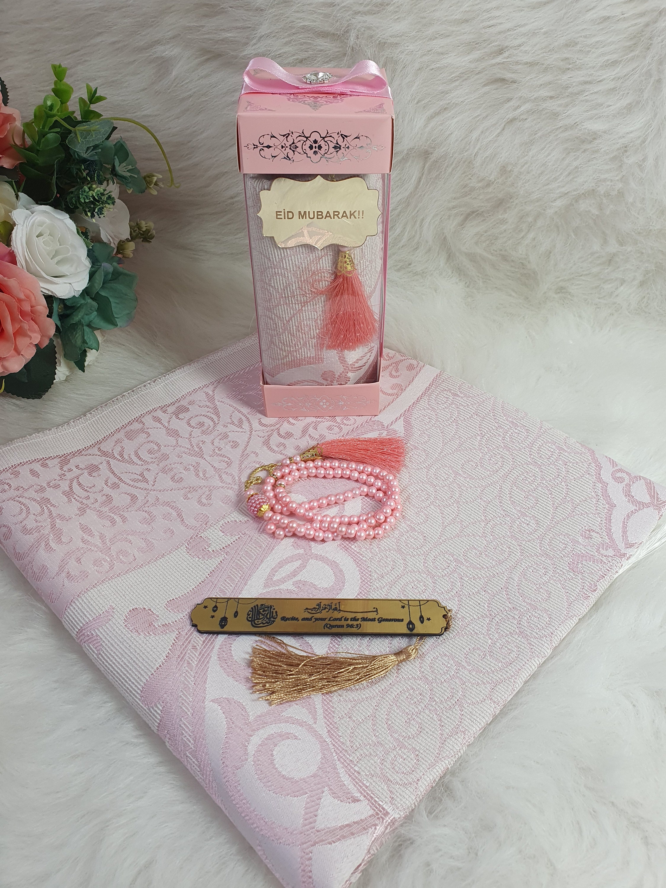Pink Prayer Mat Quran Yaseen Gift Set Islamic Prayer Rugs Great Ramadan ...