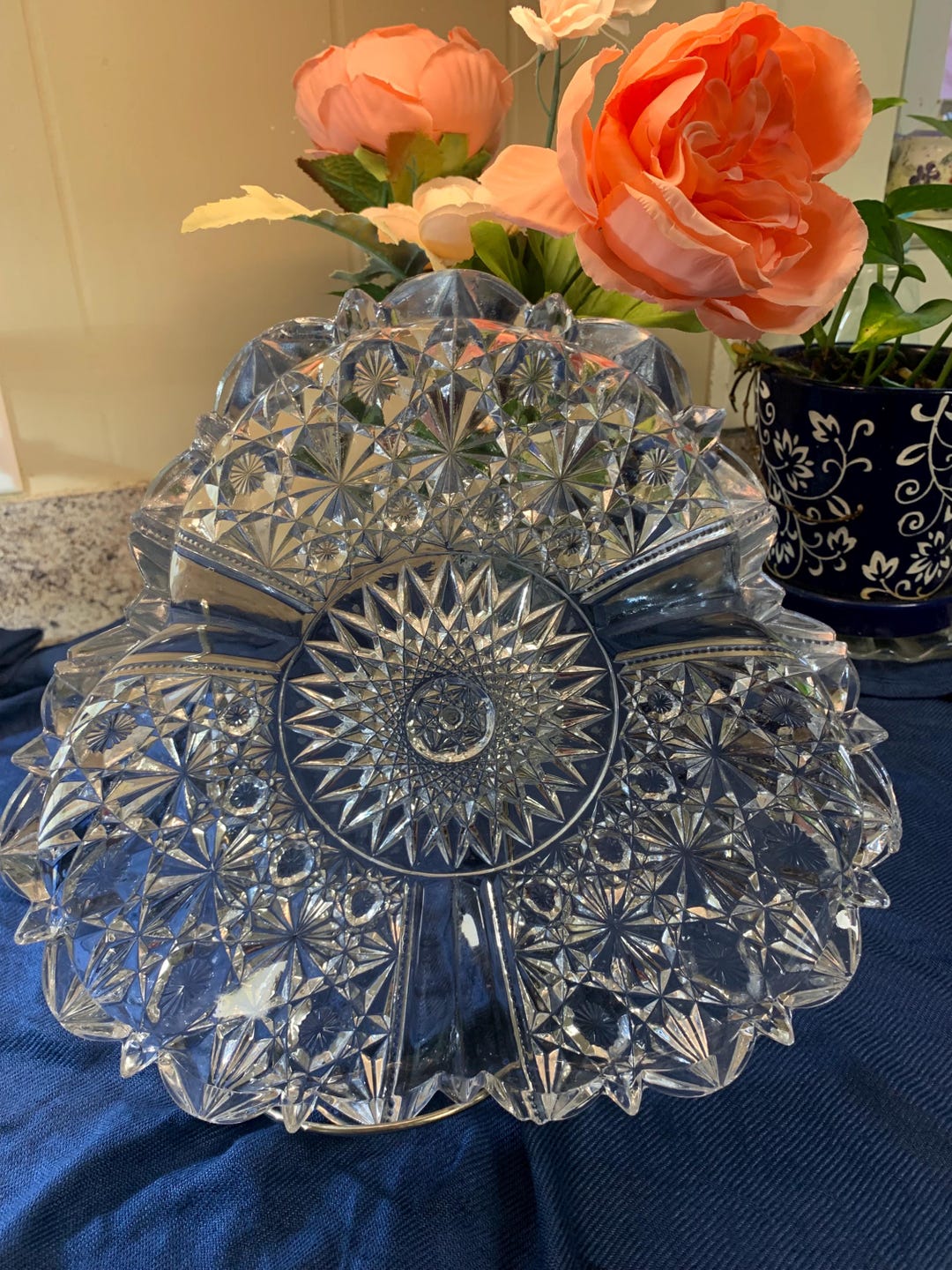 Vintage Pressed Glass Daisy & Button Pattern With Star Three Lobe ...