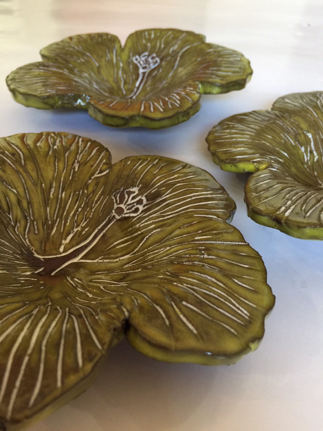 Carved Yellow Hibiscus Flower Butterfly Puddler Feeder - Etsy