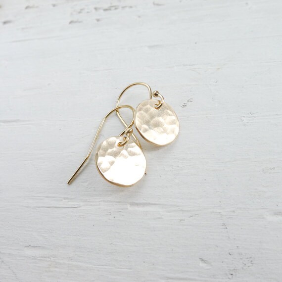 Gold Disc Earring - Basic Hammered Circle Earrings Tiny Earing Classic ...