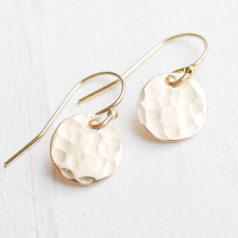 Gold Disc Earring - Basic Hammered Circle Earrings Tiny Earing Classic ...