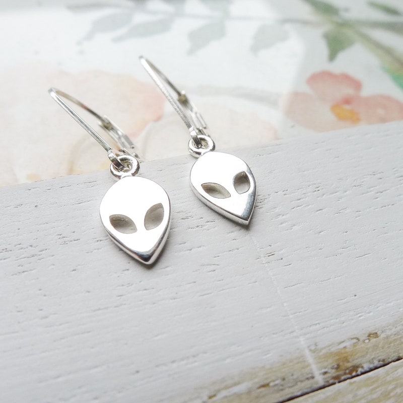 Aliens Jewelry - Etsy