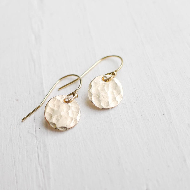Gold Disc Earring - Basic Hammered Circle Earrings Tiny Earing Classic ...