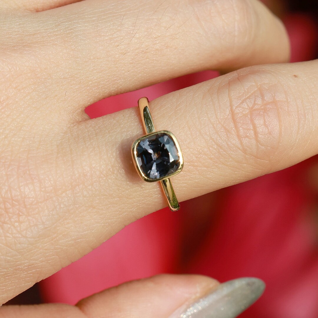Spinel Engagement Ring,18k Solid Gold Ring, Cushion Cut Spinel Ring ...