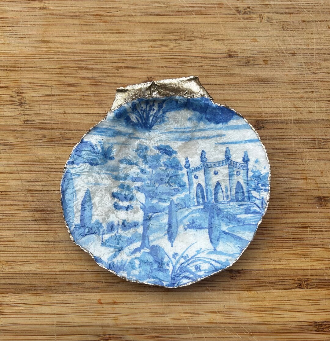 Big Scallop Shell Trinket Dish - Etsy