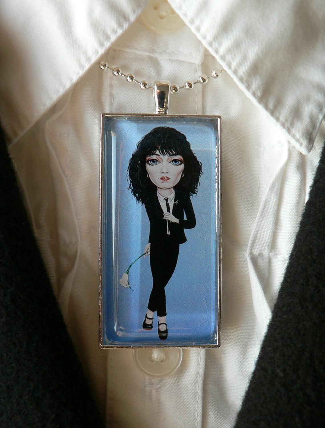 Big Eye Patti Smith Pendant - Etsy