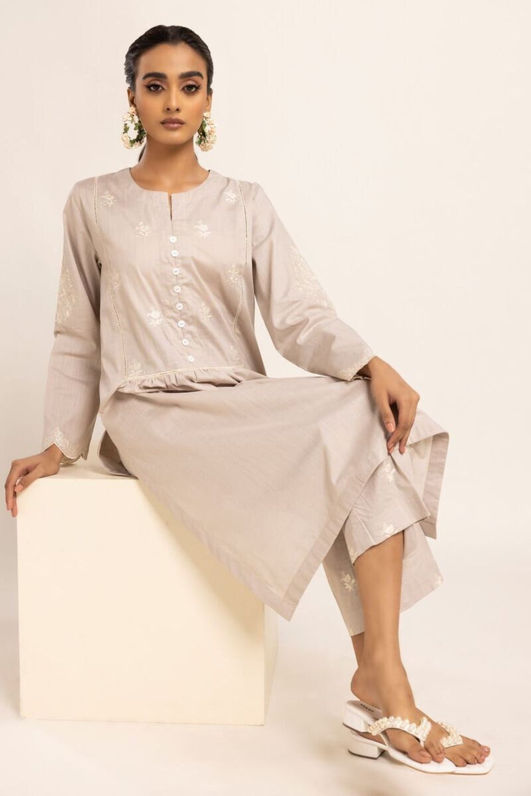 Khaadi Gray Kurti Shirt Pakistani Indian Designer Wear | Pakistani ...