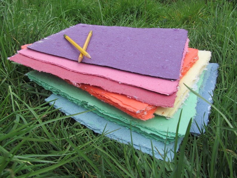 Upcycled Handmade Paper – Rainbow Recycled Fibers, 8.5x5.5 (10 Sheets ...