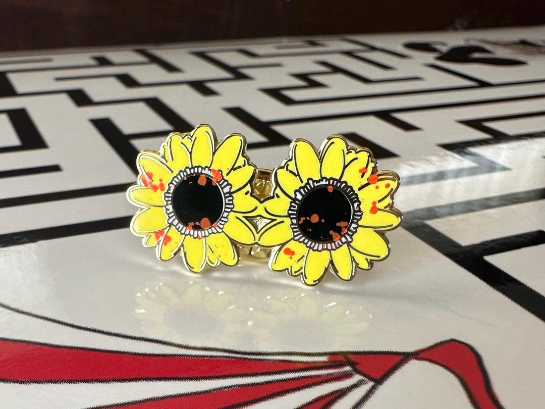 Terrifier Art the Clown Flower Glasses Enamel Pin - Etsy