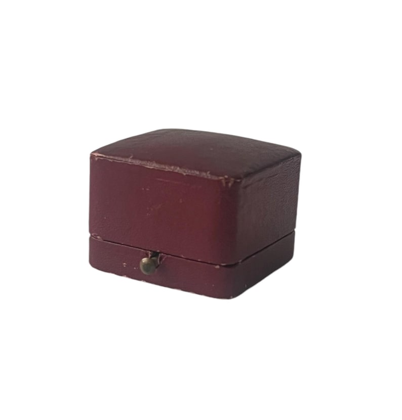 Antique Red Leather Push the Button Jewelry Box for Ring. Engagement ...