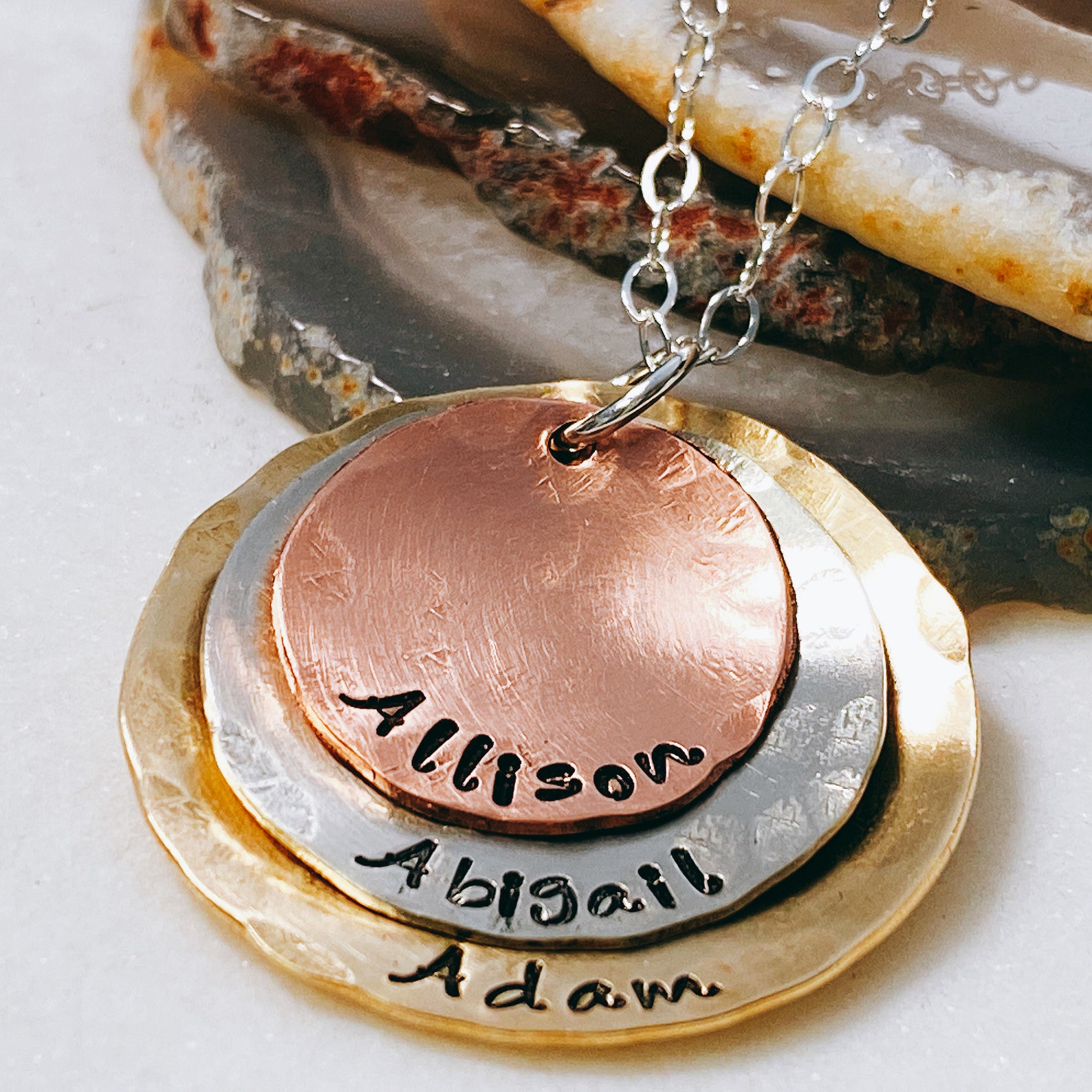 Personalized Pendant Necklace Hammered Necklace W Names - Etsy