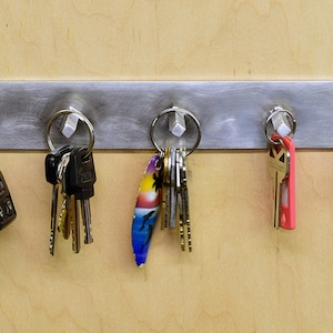 STEEL KEY RACK, Key Ring Holder, Modern and Minimal Wall Key Rack - Etsy