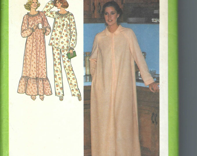 Uncut Vintage Simplicity Sewing Pattern 8773, Nightgown Pattern Size 10 ...