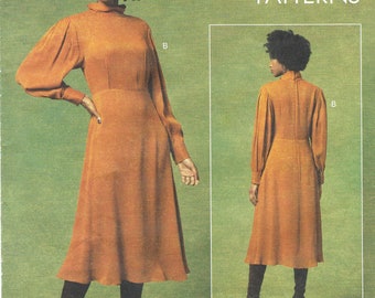 Uncut Vogue Sewing Pattern Wrap Top With Sleeve and Collar Variations ...