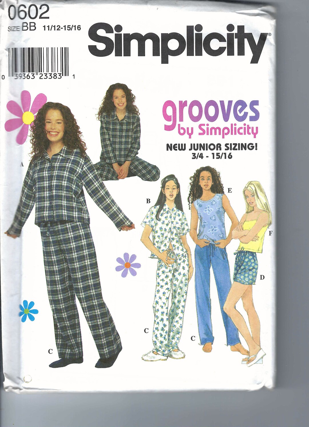 UNCUT Vintage Simplicity Sewing Pattern 672 602 8911 Teens' Pajamas ...