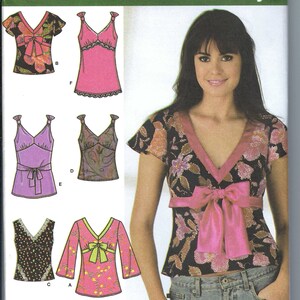 Uncut Simplicity Sewing Pattern 4353 V Neck Top High Shaped Waist ...