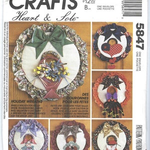 Uncut Vintage Mccalls Sewing Pattern 5847 Seasonal Wreath Package ...