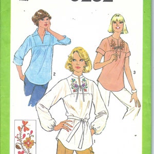 Uncut Vintage Simplicity Pattern 8262 Pullover Blouse With Embroidery ...