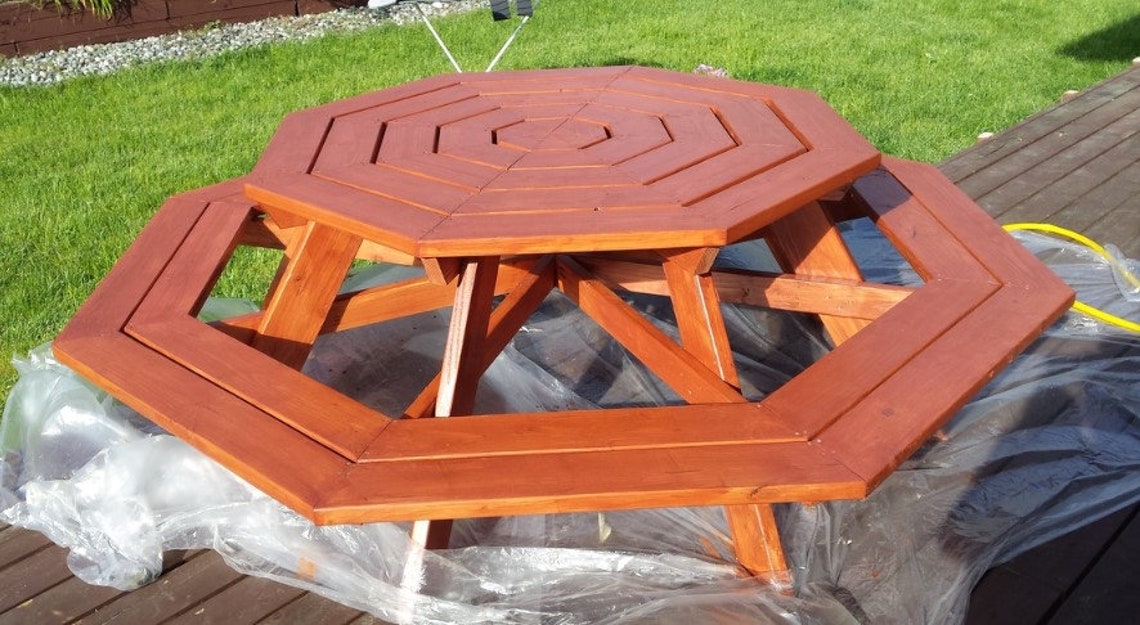 Octagon Picnic Table Plans, DIY Round Picnic Table, Garden Dinner Table ...