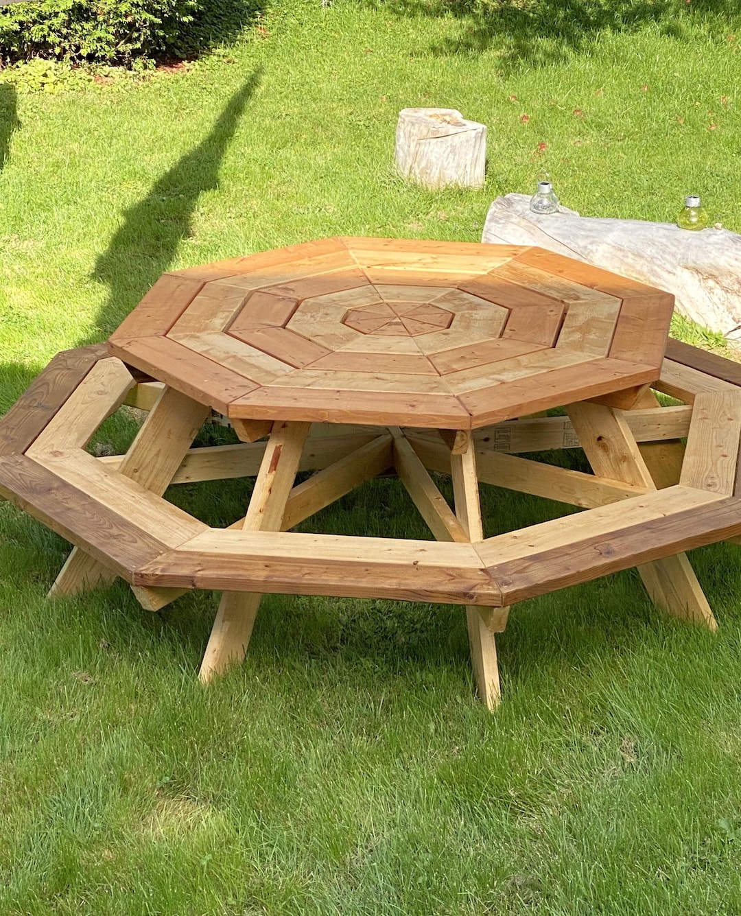 Octagon Picnic Table Plans, DIY Round Picnic Table, Garden Dinner Table ...