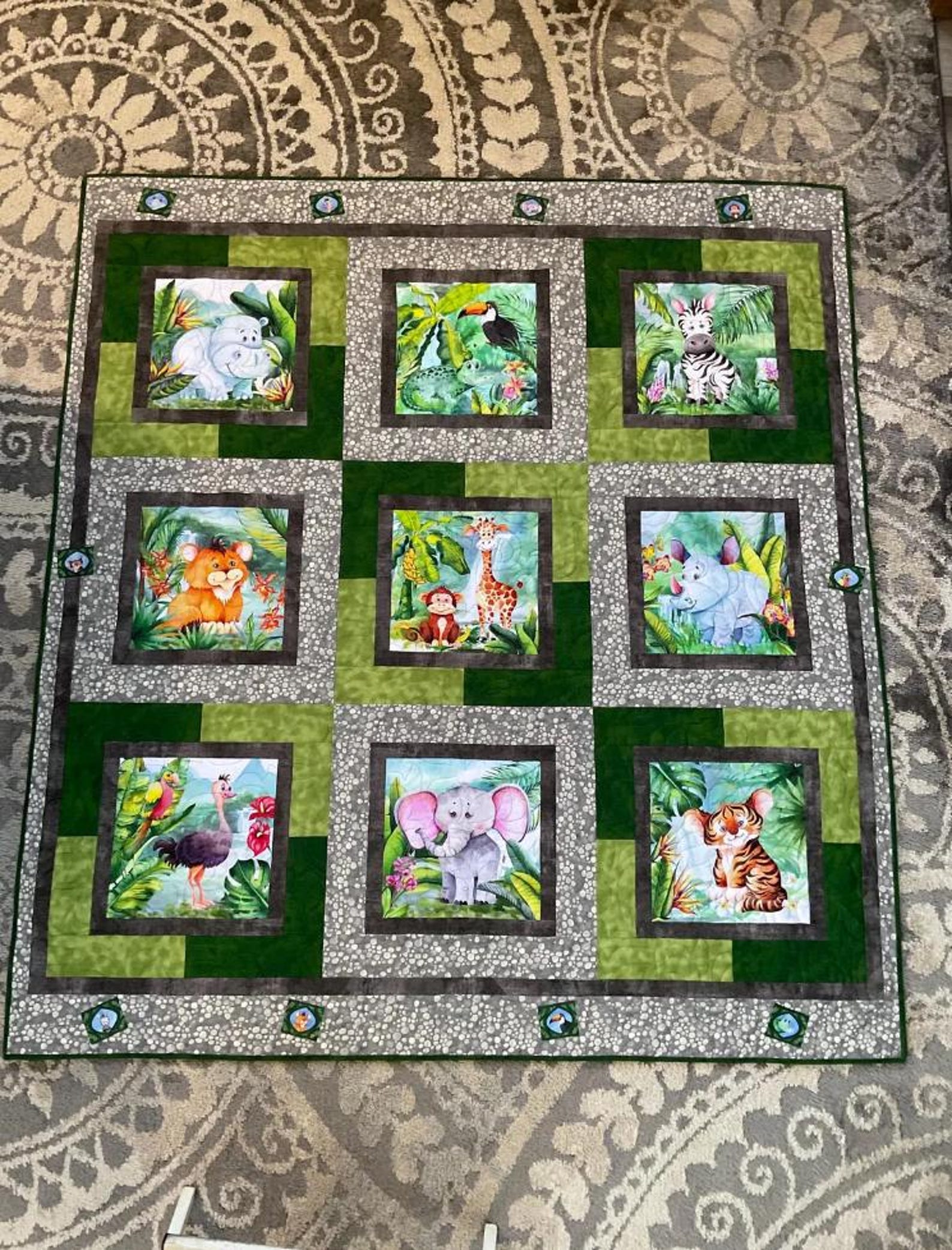 Jungle Animals Quilt, Free Shipping - Etsy
