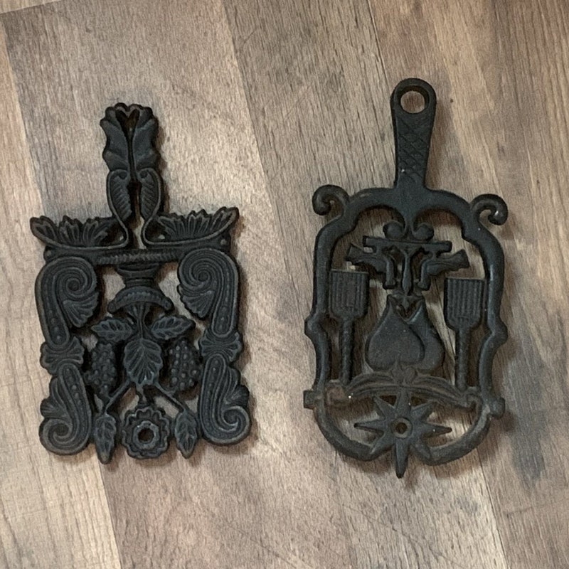 Wilton Cast Iron - Etsy