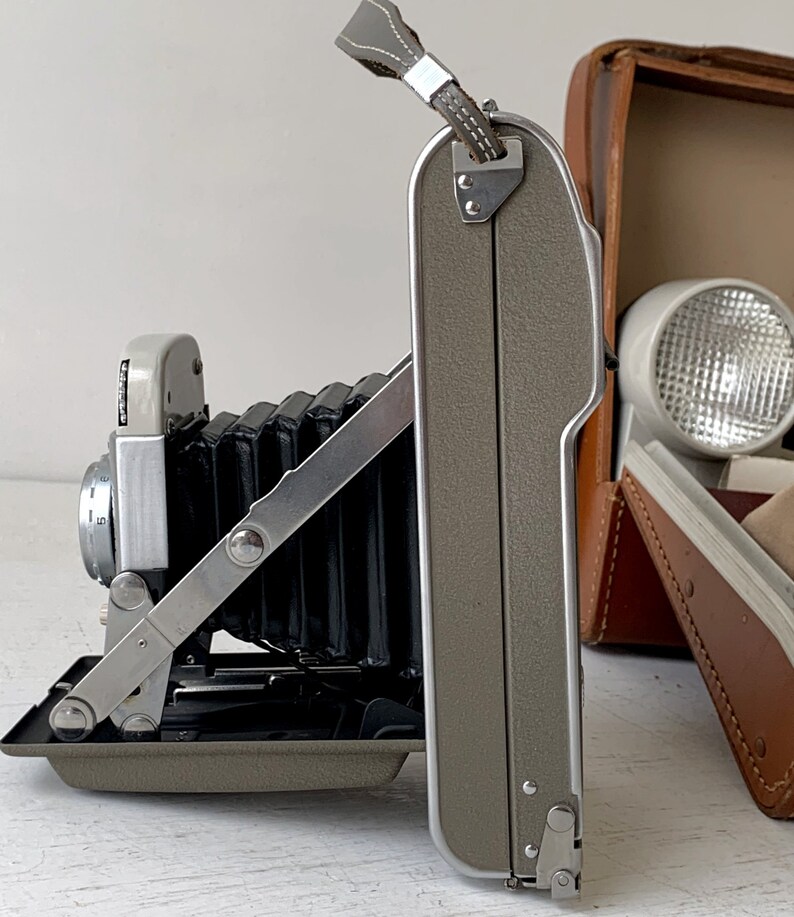 Polaroid Highlander Land Camera Model 80B in Leather Case - Etsy