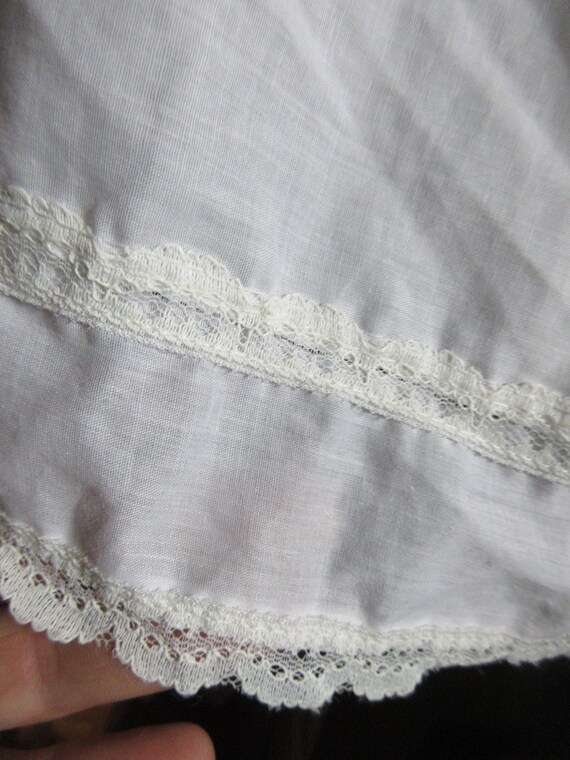 1970s Simple Lace Trimmed White Nylon Half Slip a Fas… - Gem