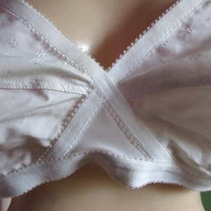 Vintage 1960s Playtex Cross Your Heart Bra Size 38B Cup White Cotton ...