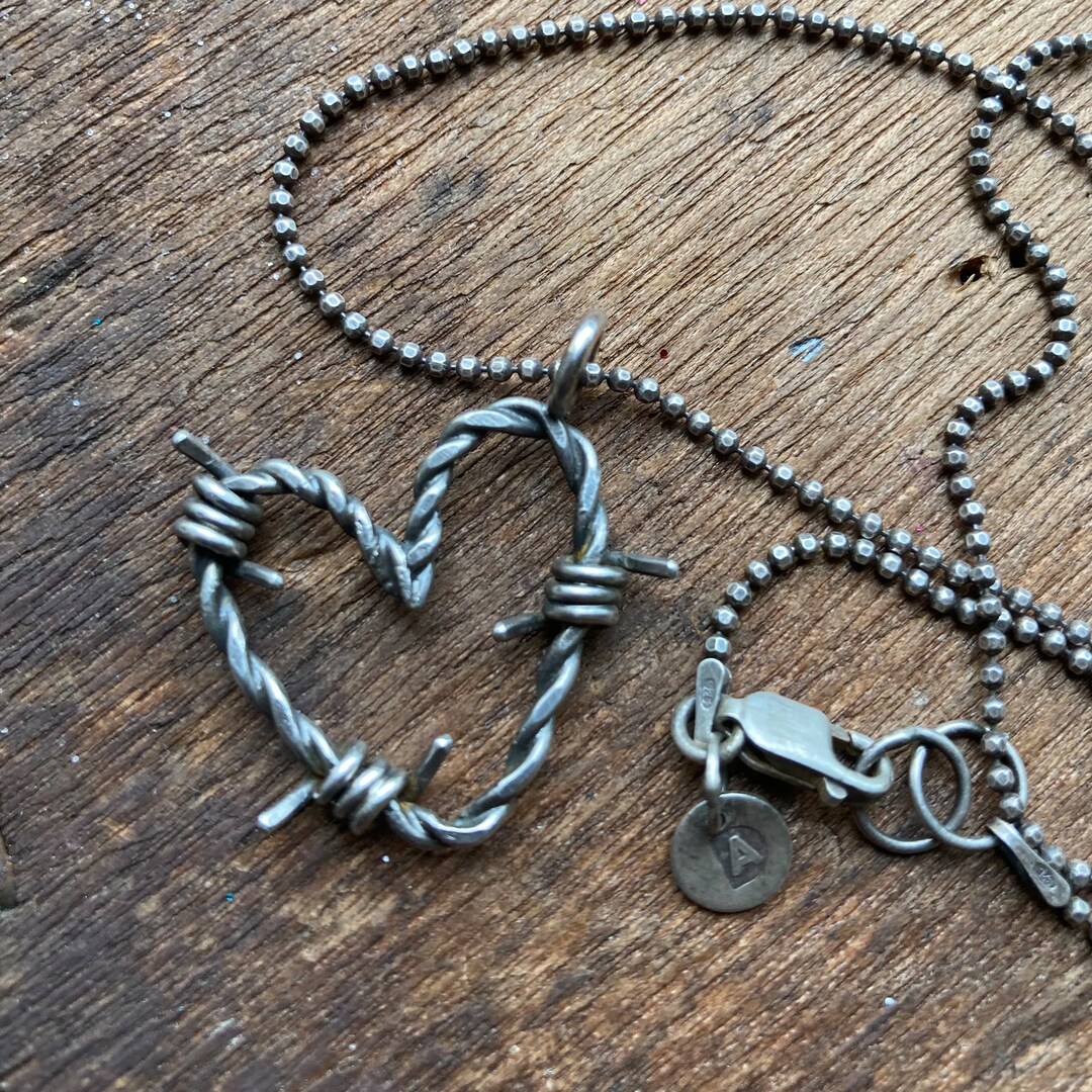 Silver Barbed Wire Heart Necklace Valentines Day Gift - Etsy