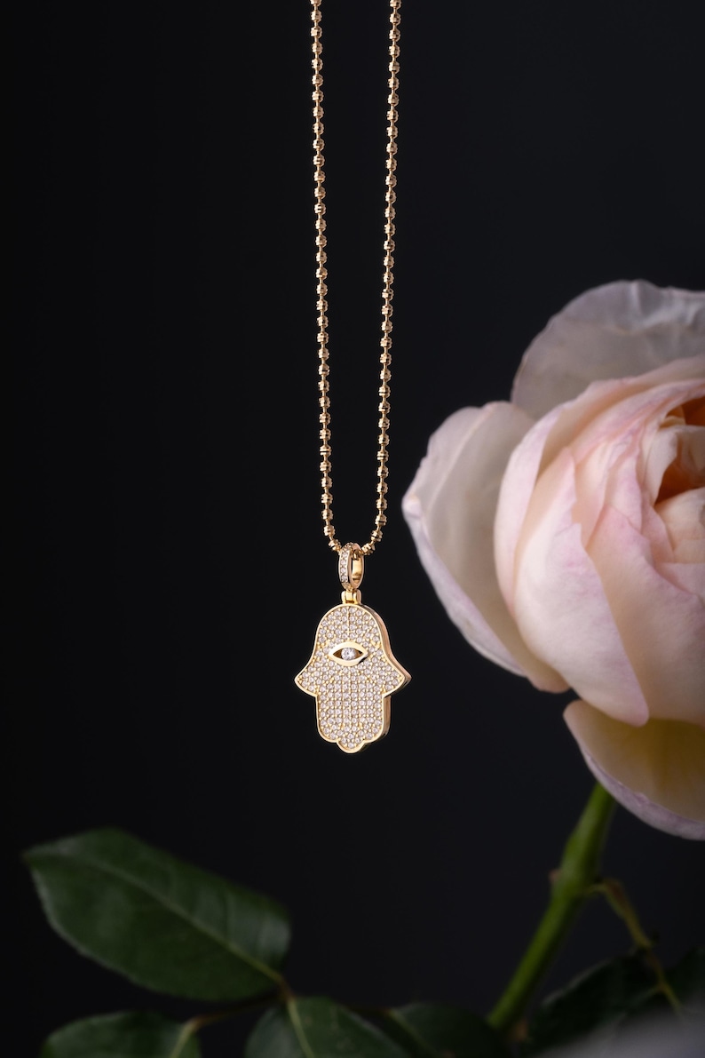 14k Gold Hamsa Necklace: Lab-grown Diamond Hand of Fatima Pendant - Etsy