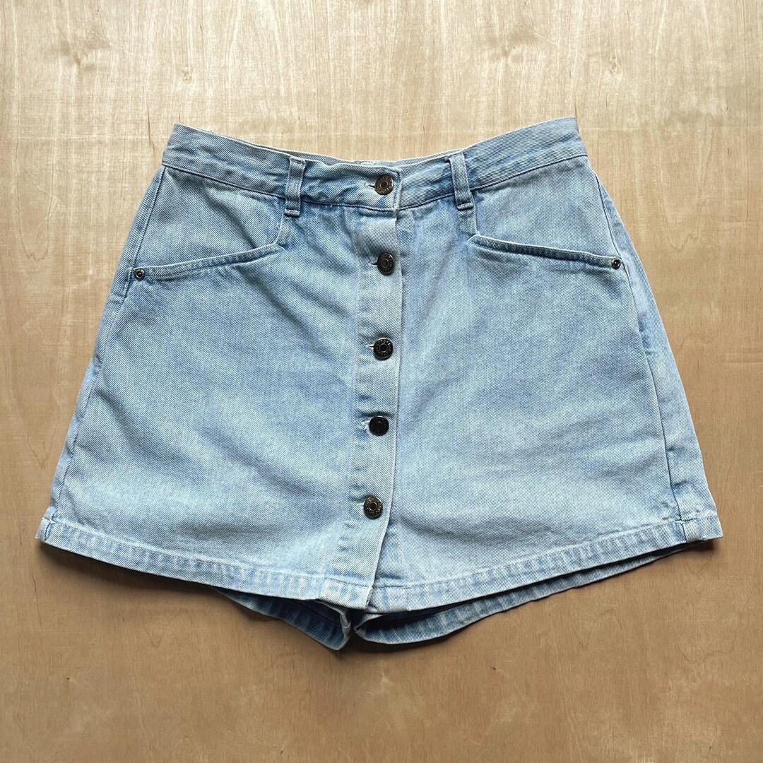 Vintage Y2K Basic Concepts Light Wash Denim Skort / High Waisted Button ...