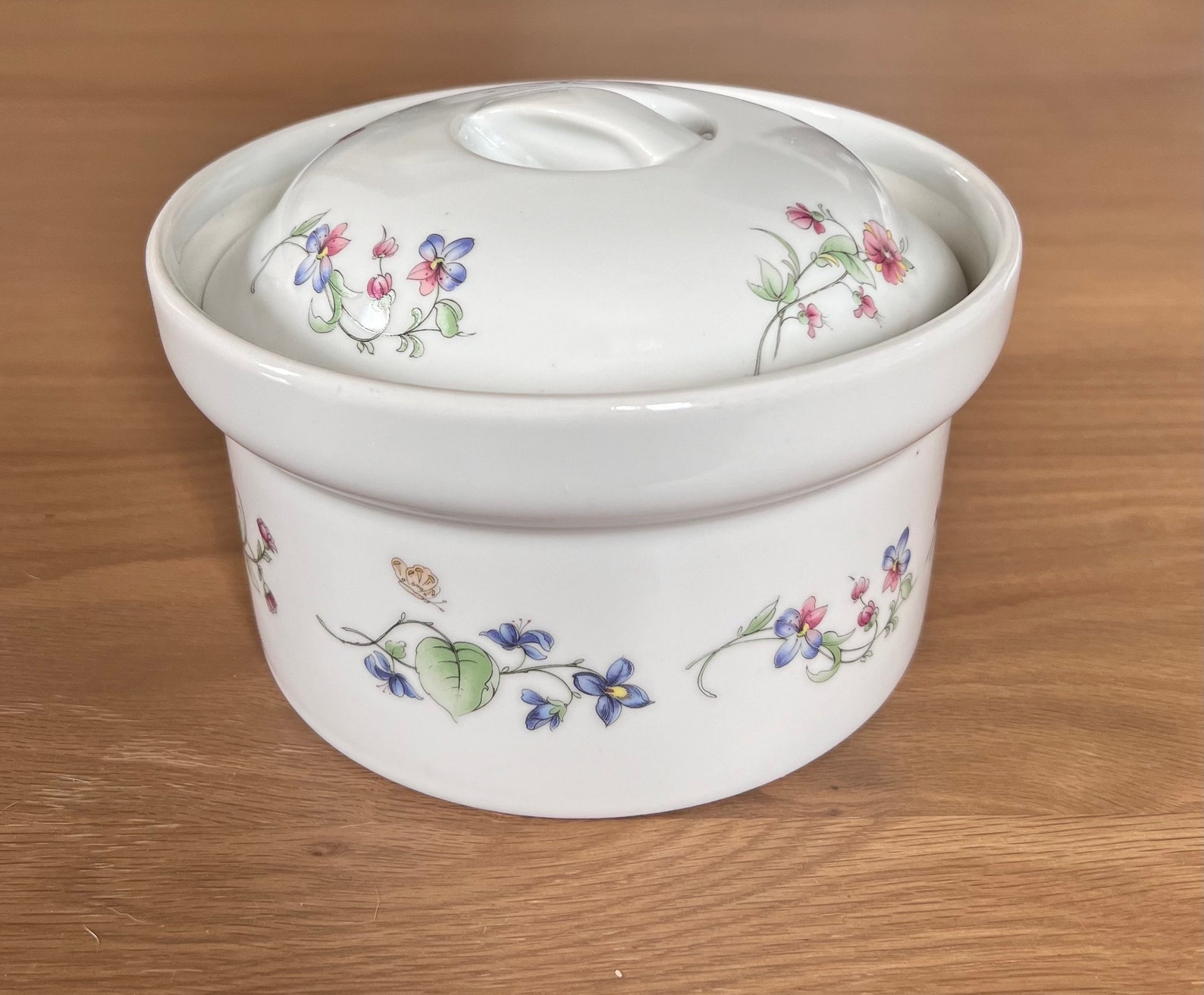 Cordon Bleu Baking Casserole Dish With Lid Round White With Floral ...