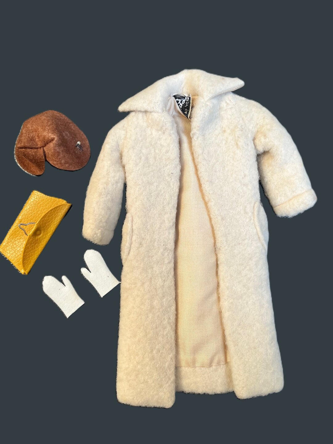 Vintage Barbie peachy Fleecy Outfit 915 Coat, Purse & Hat, Early 60's ...