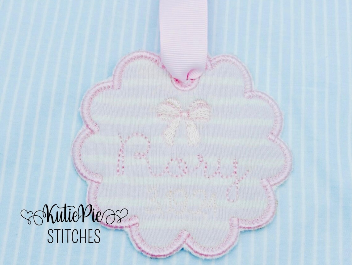 ITH Scallop Bag Tag Applique Embroidery Design With Tutorial Gift Tag ...