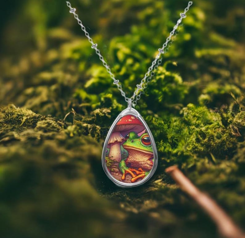 Cottagecore Frog Mushroom Oval Necklace - Etsy