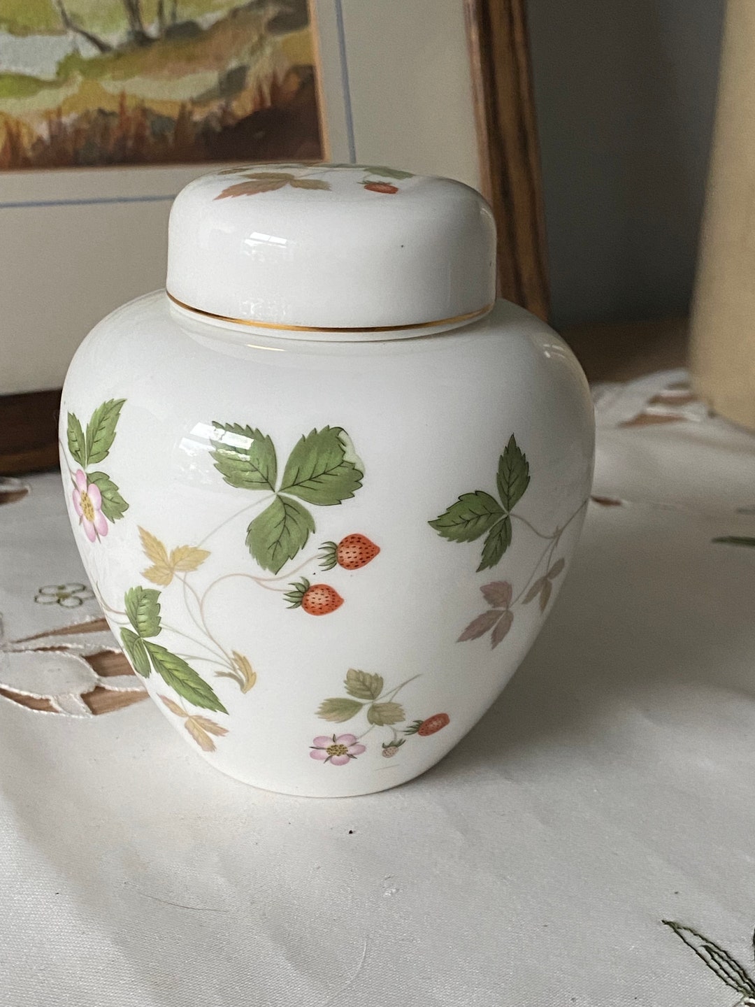 Wedgwood Small Ginger Jar With Wild Strawberry Pattern/lidded Wedgwood ...
