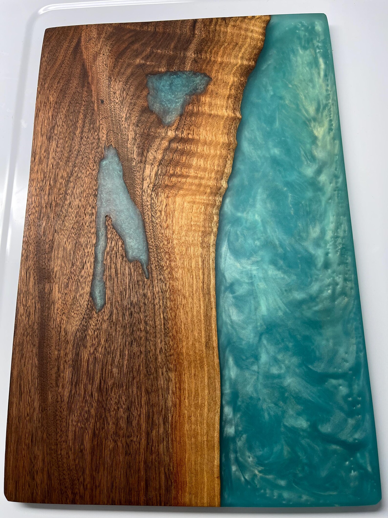 Handmade Green Epoxy and Wood Charcuterie Board - Etsy