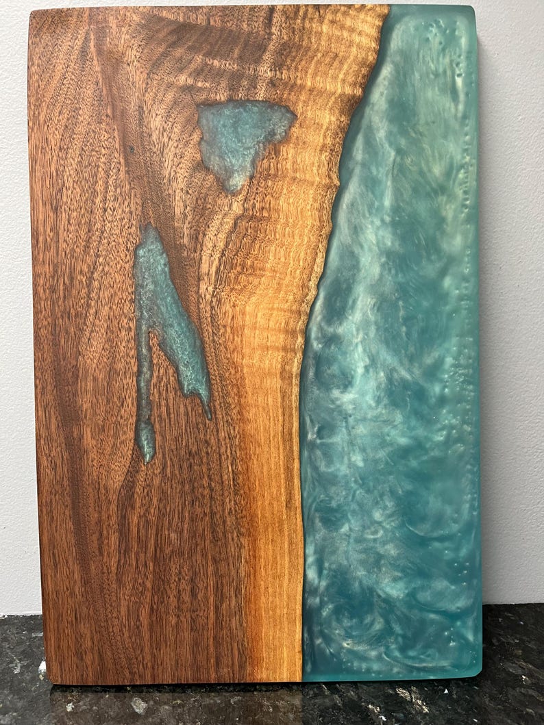 Handmade Green Epoxy and Wood Charcuterie Board - Etsy