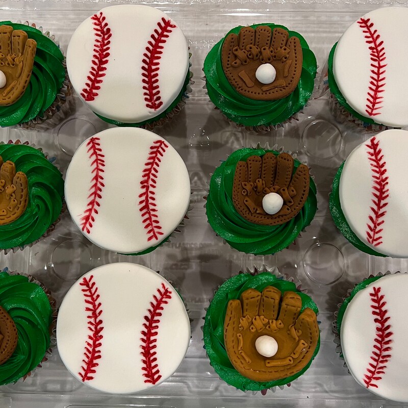 Baseball Wedding Topper - Etsy