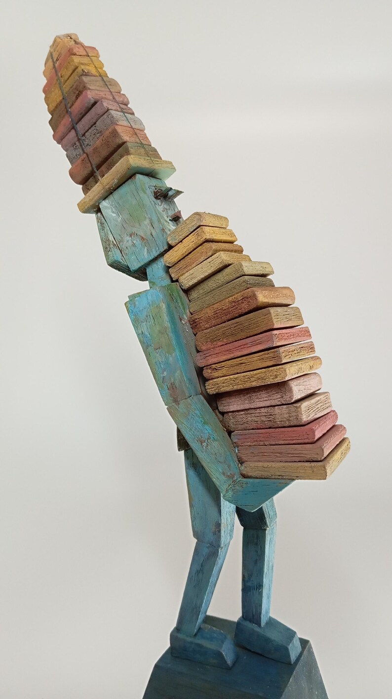 Minimalist Wooden Reading Figure, Art Deco Decoration in Living Room ...